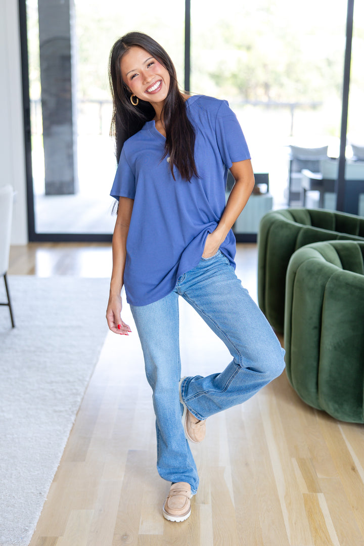 Cool Intentions Classic Straight Leg Jeans – Charming & Main